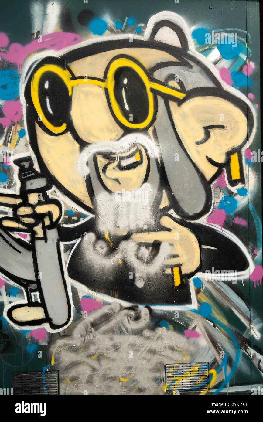 Graffiti, wall, Banksy, spray-paint, public space, colourful, satirical ...