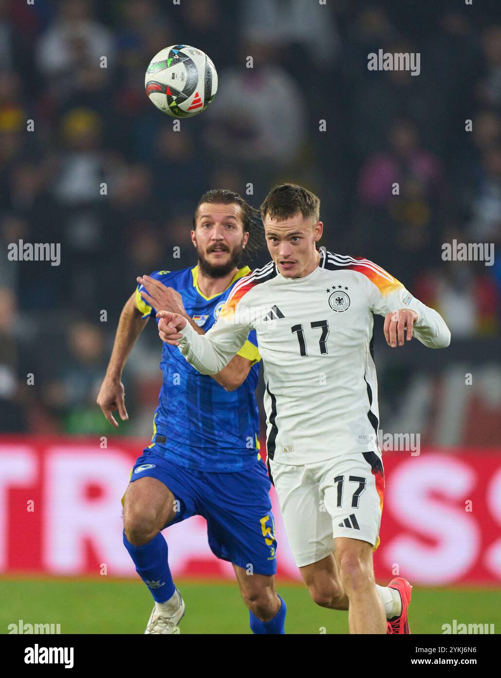 Florian Wirtz, Nr. 17 DFB compete for the ball, tackling, duel, header ...