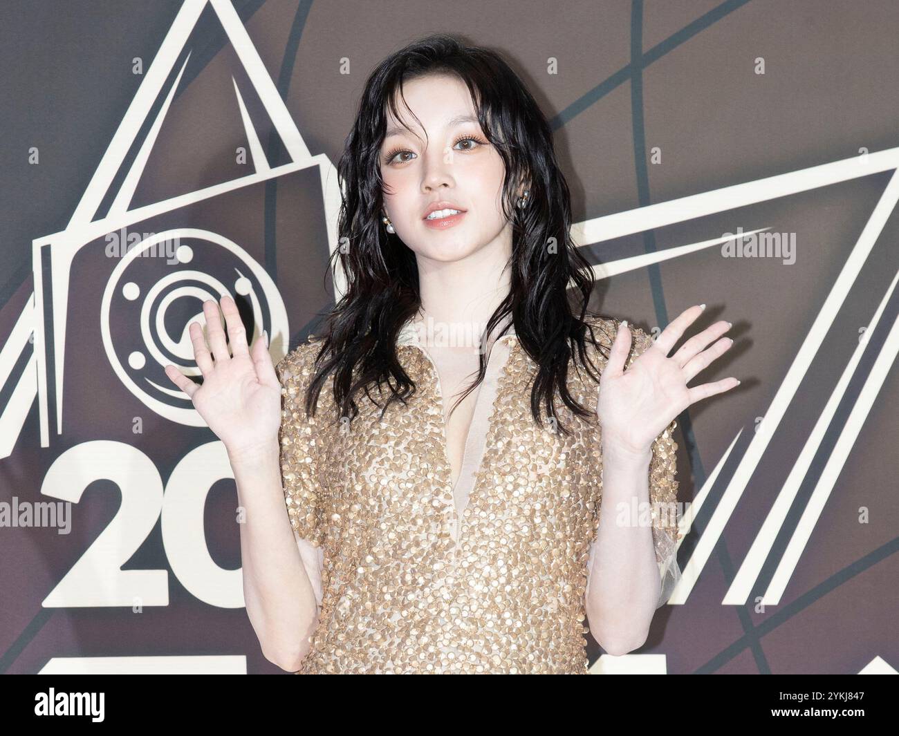 Incheon, South Korea. 17th Nov, 2024. Chinese singer Yuqi, member of K ...