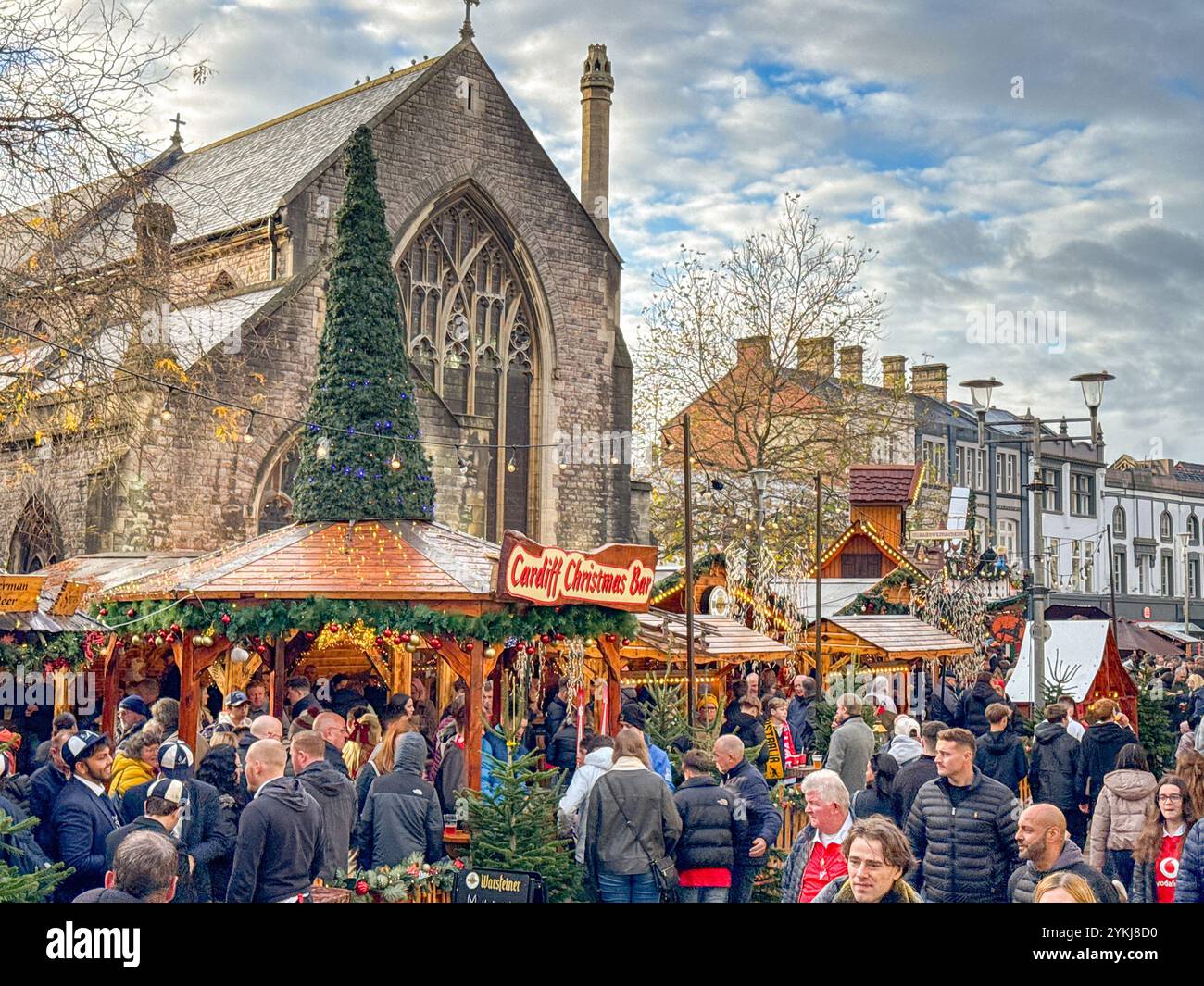 Cardiff, Wales, UK - 17 November 2024: Crowds of people at the Cardiff ...