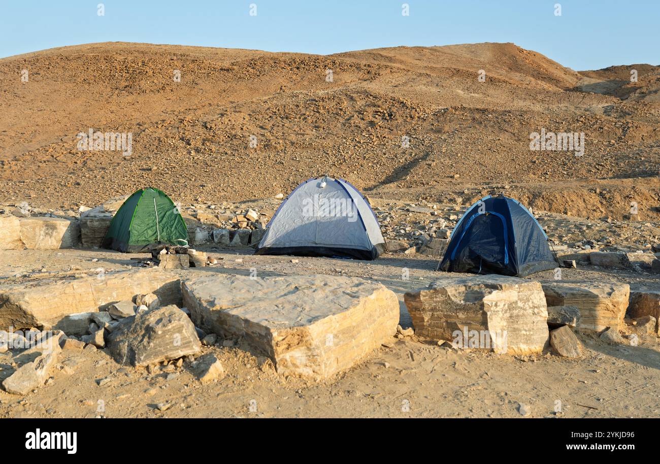 Three tents in a desert hi-res stock photography and images - Alamy