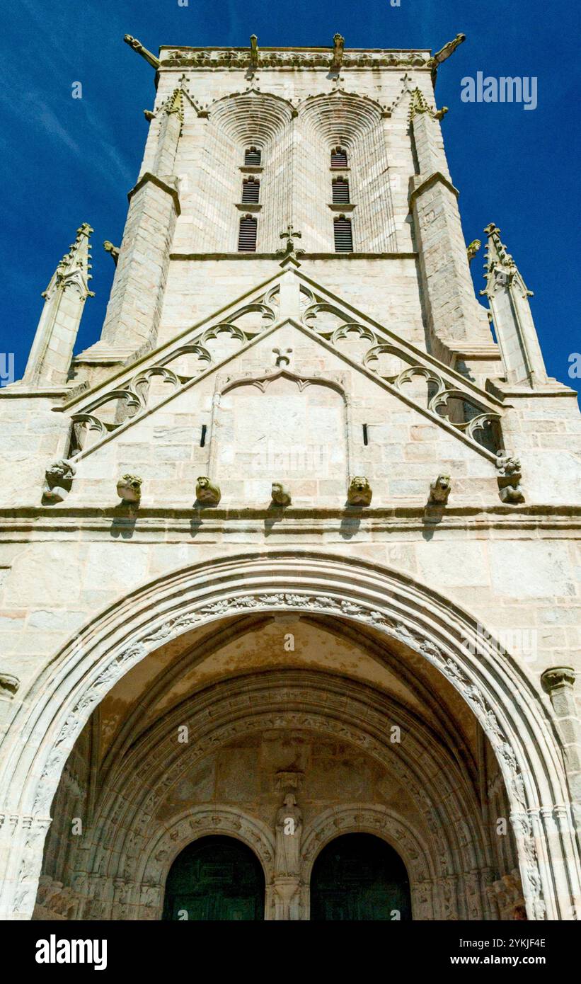 Saint Ronan church in Locronan, Brittany, France Stock Photo - Alamy