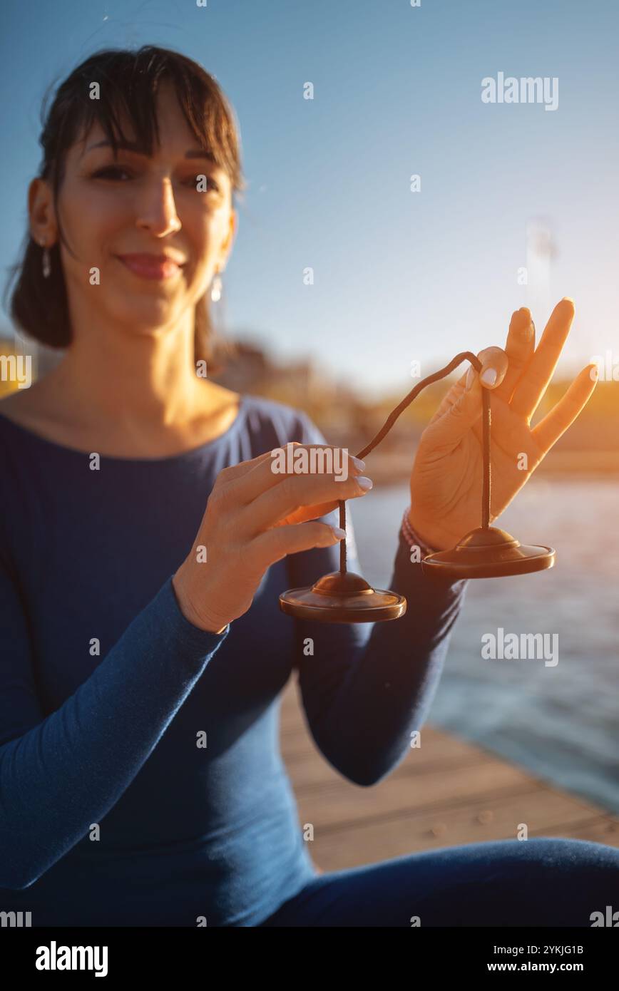 Cymbal sound healing instrument hi-res stock photography and images - Alamy