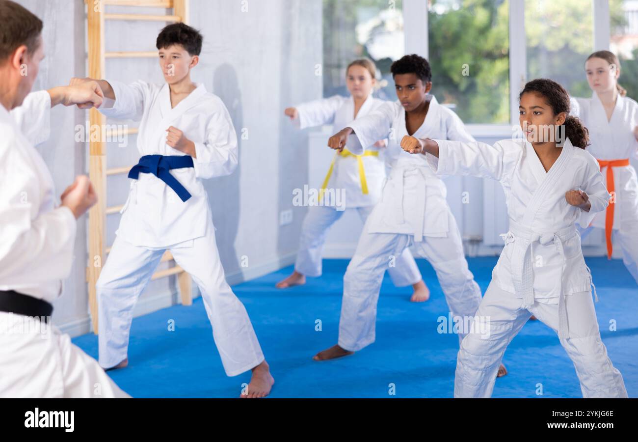 Judo class children hi-res stock photography and images - Alamy