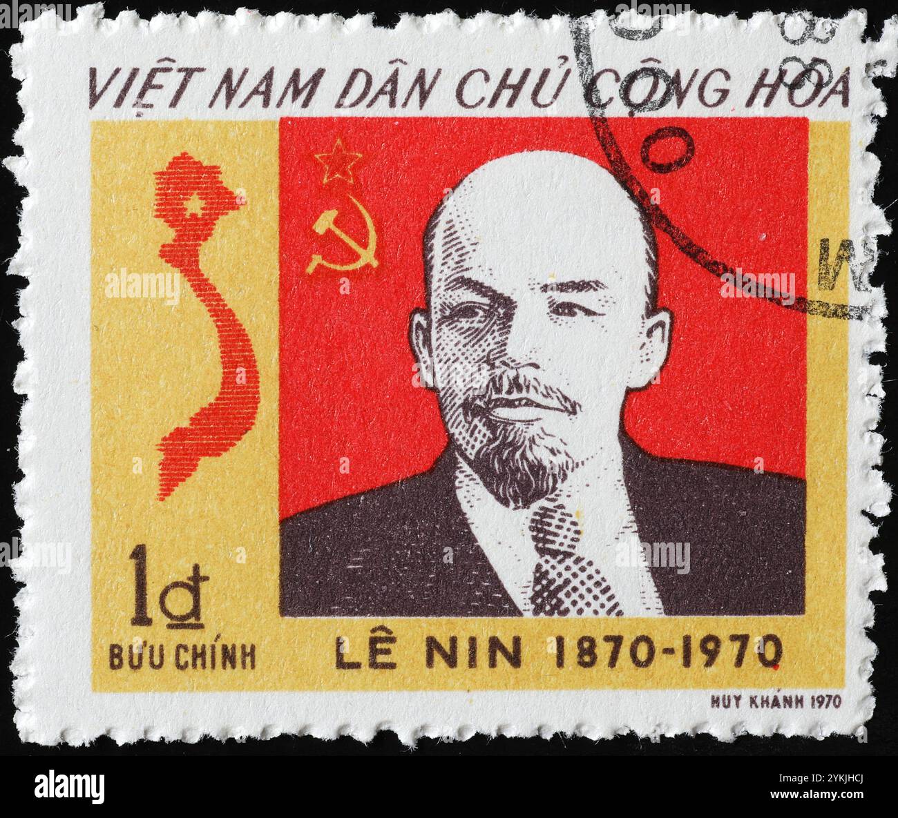 Portrait of Lenin on vietnamese postage stamp Stock Photo - Alamy