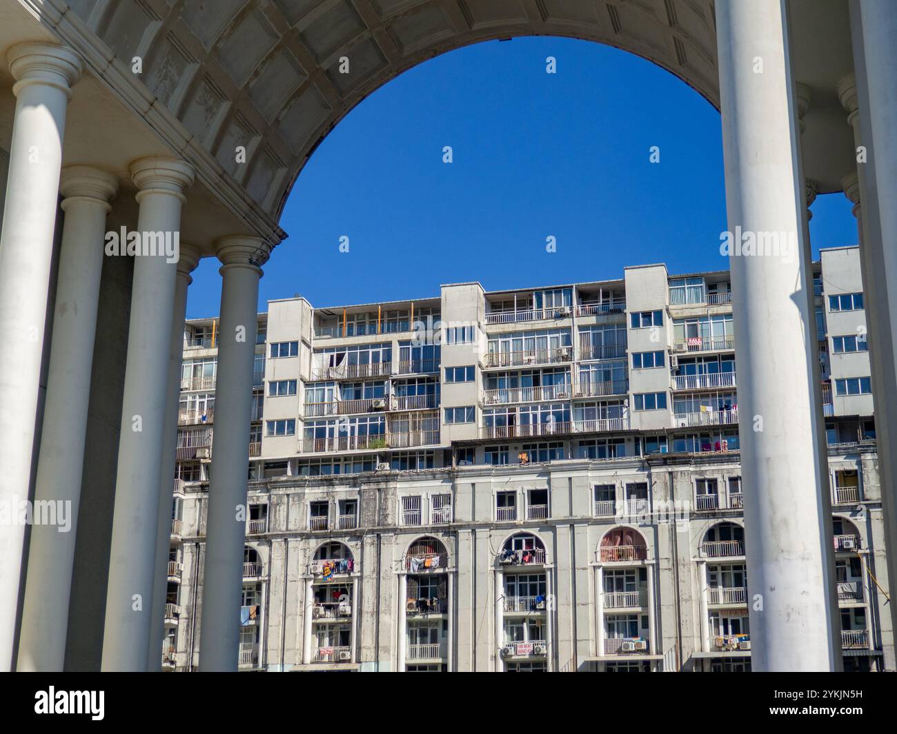 Old palace building development hi-res stock photography and images - Alamy