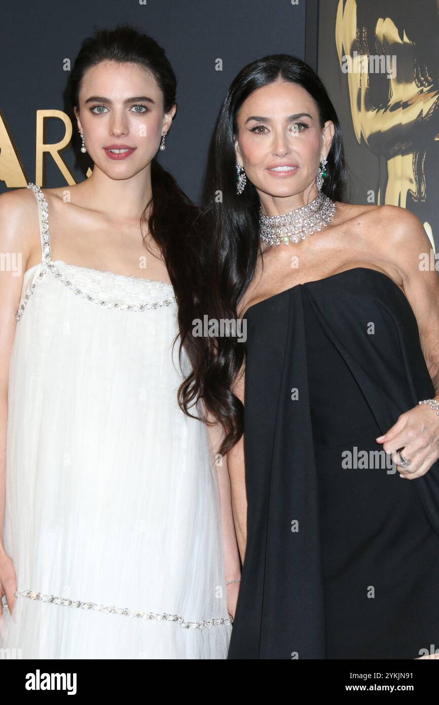 Los Angeles, USA. 17th Nov, 2024. LOS ANGELES - NOV 17: Margaret Qualley, Demi Moore at the 2024 ...