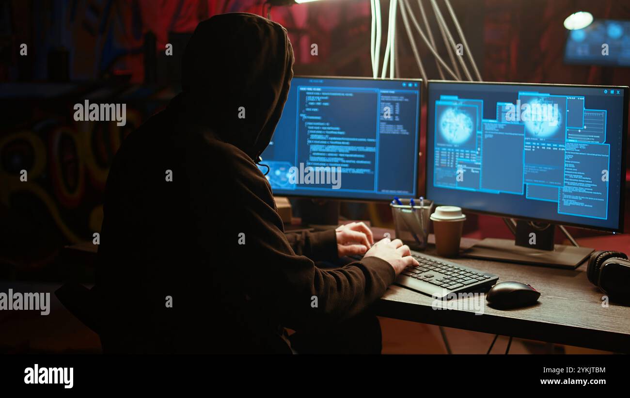 Zoom hacking hi-res stock photography and images - Alamy