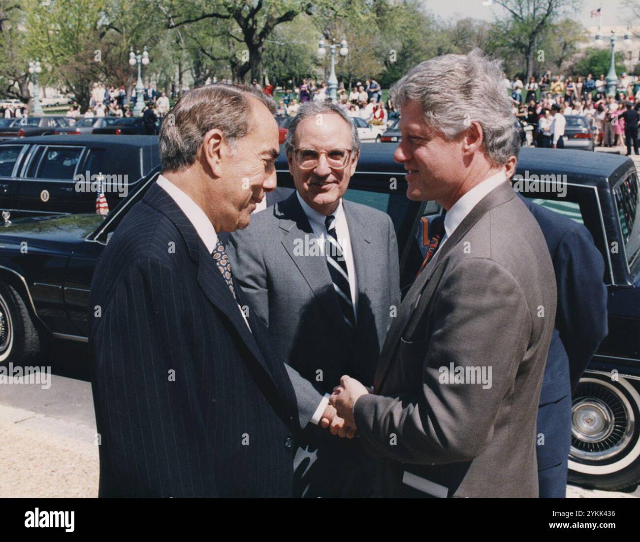 Bob Dole and Bill Clinton conversing Stock Photo - Alamy