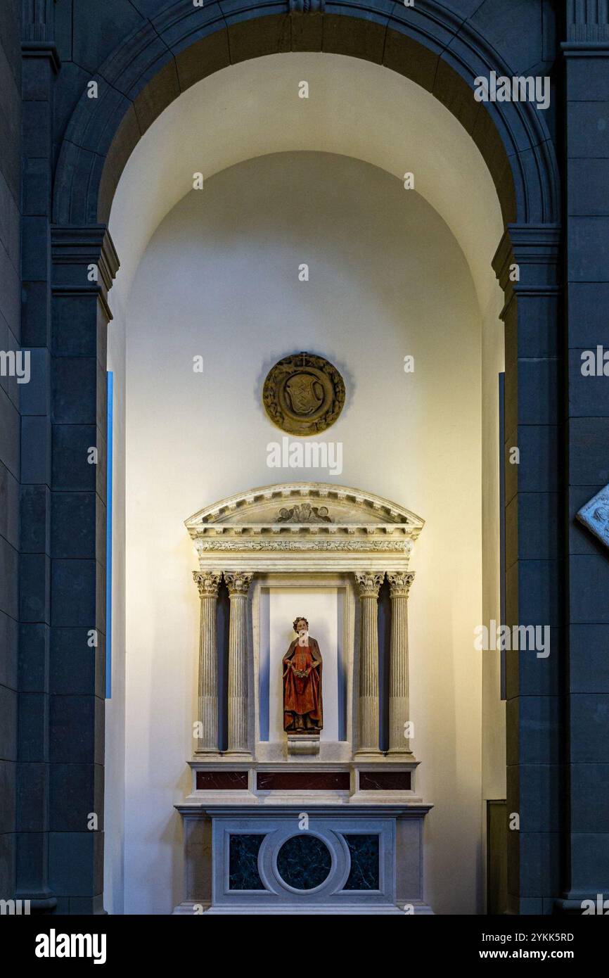 Andrea della robbia saint hi-res stock photography and images - Alamy