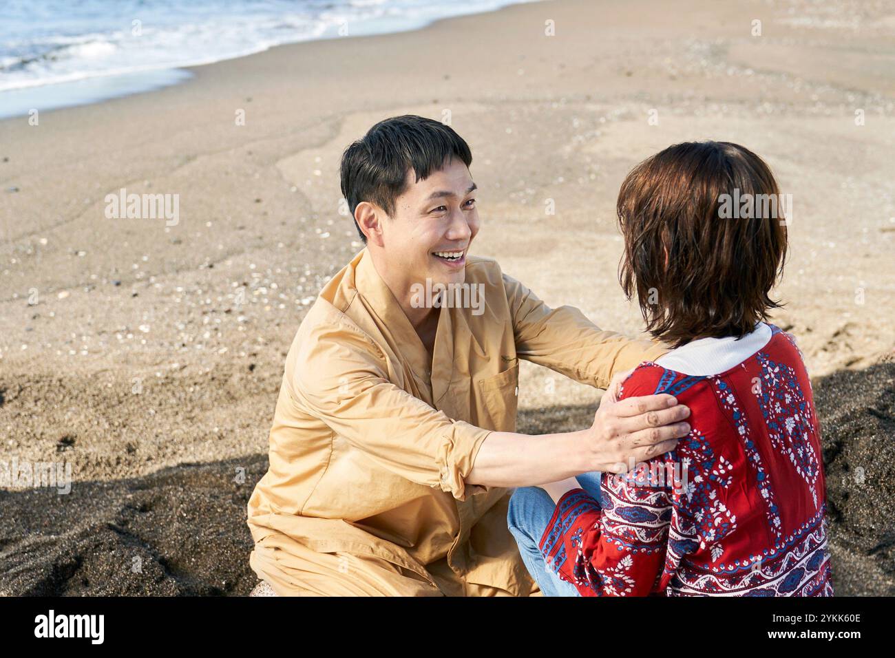 MR. PLANKTON, from left: OH Jung-se, LEE You-mi, (Season 1, ep. 106, aired Nov. 1, 2024). photo ...