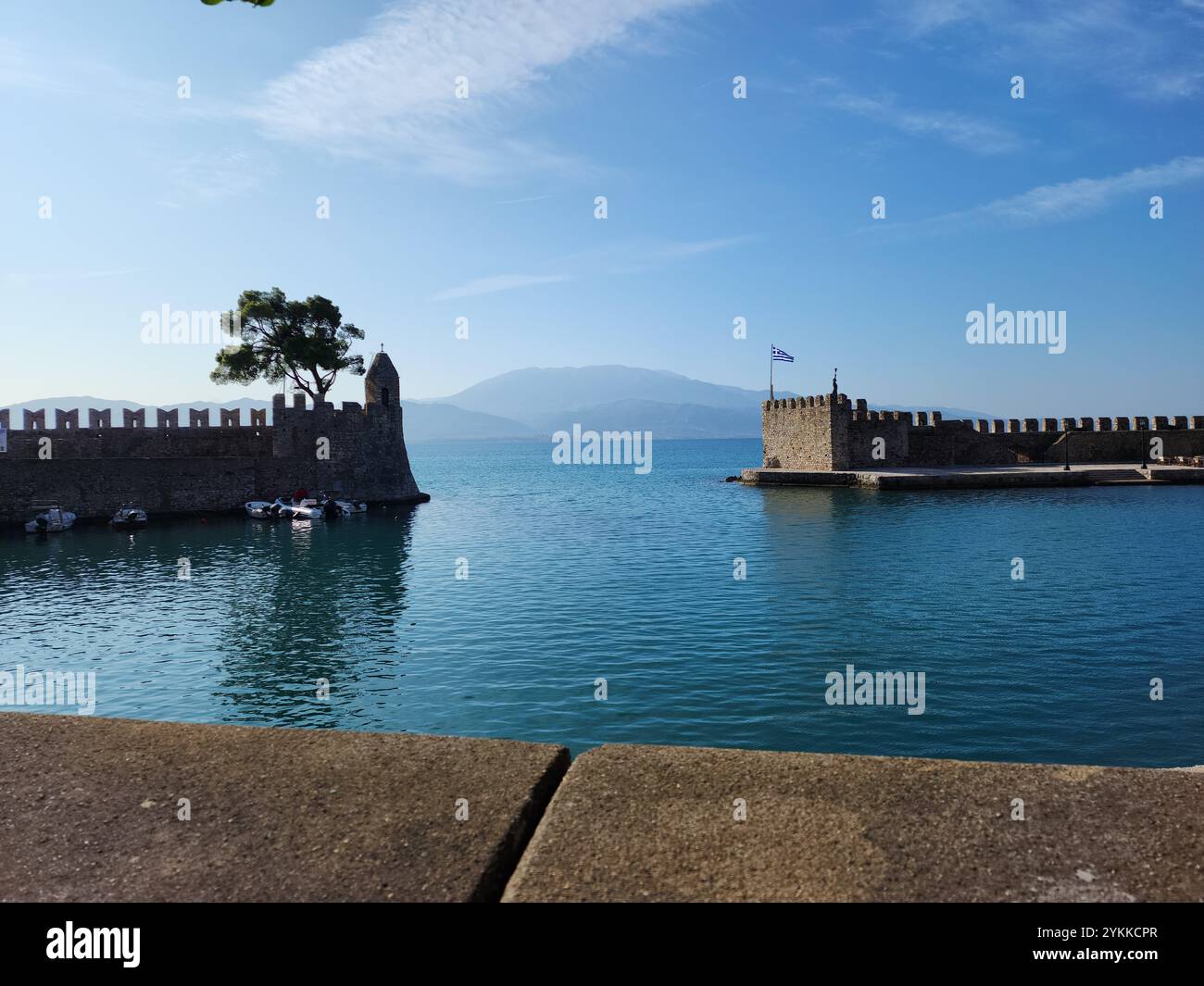 Nafpaktos hi-res stock photography and images - Alamy