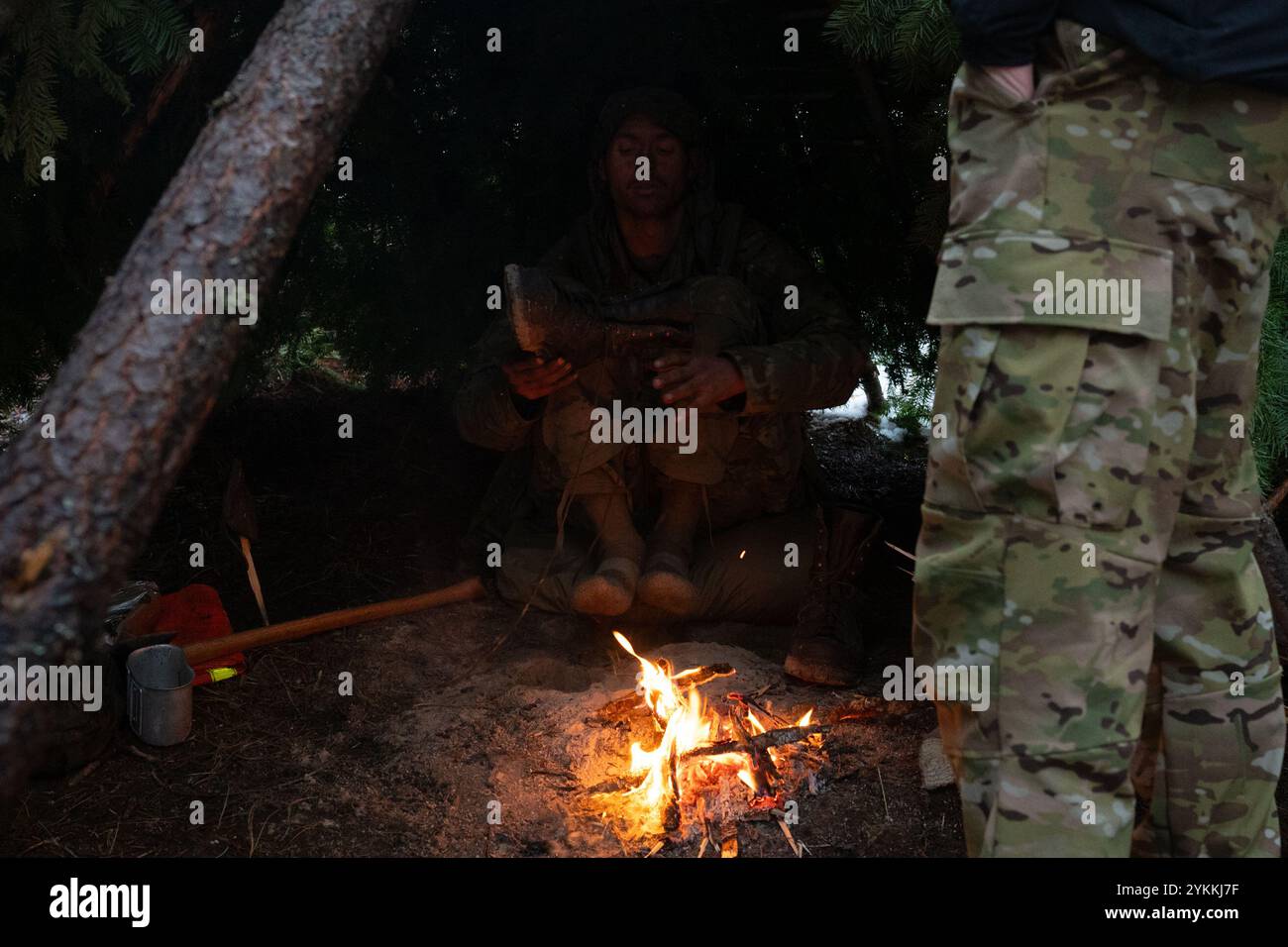 U.S. Air Force members participating in Survival, Evasion, Resistance ...