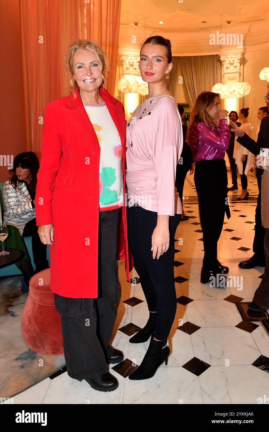 Rome: Leon's Place Hotel. Presentation of the Iama woman first ...