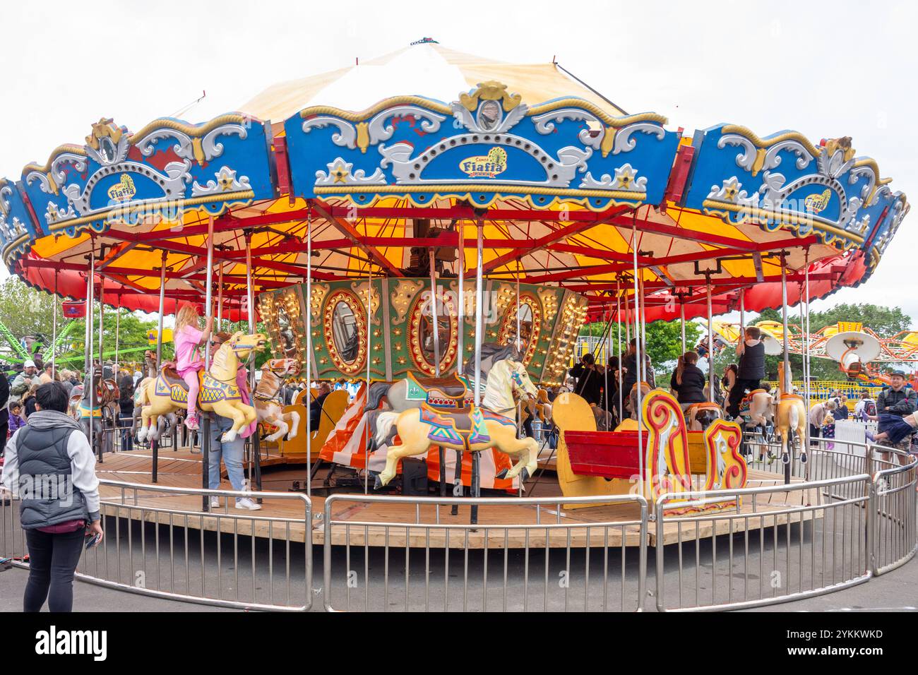 Merry Go Round Images 10,000+ Free Merry Go Round & Merry Go Round