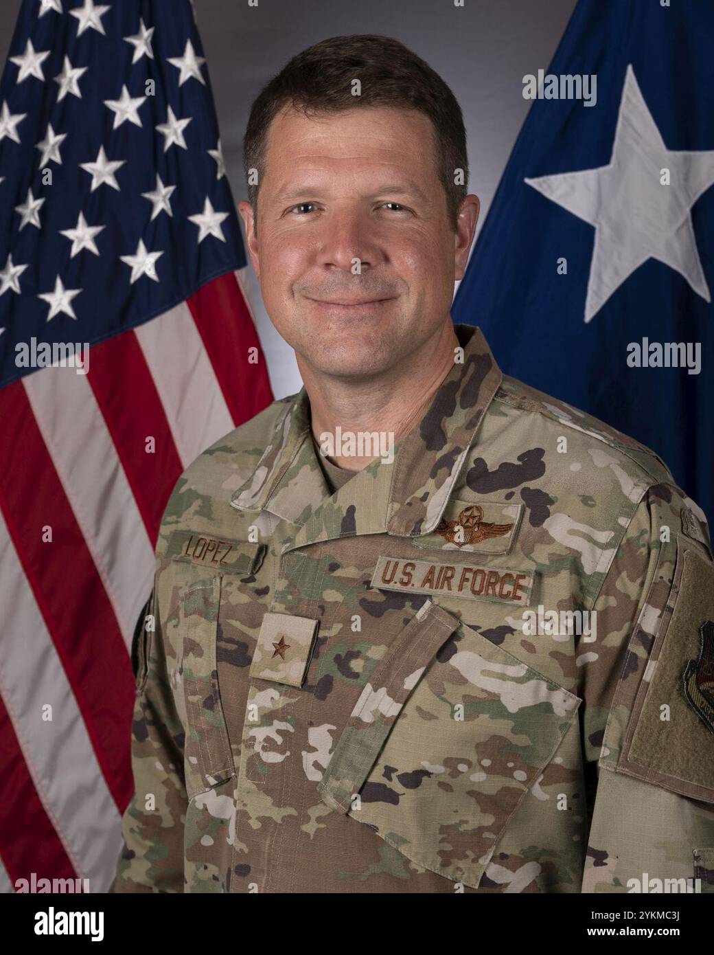 R lopez hi-res stock photography and images - Alamy