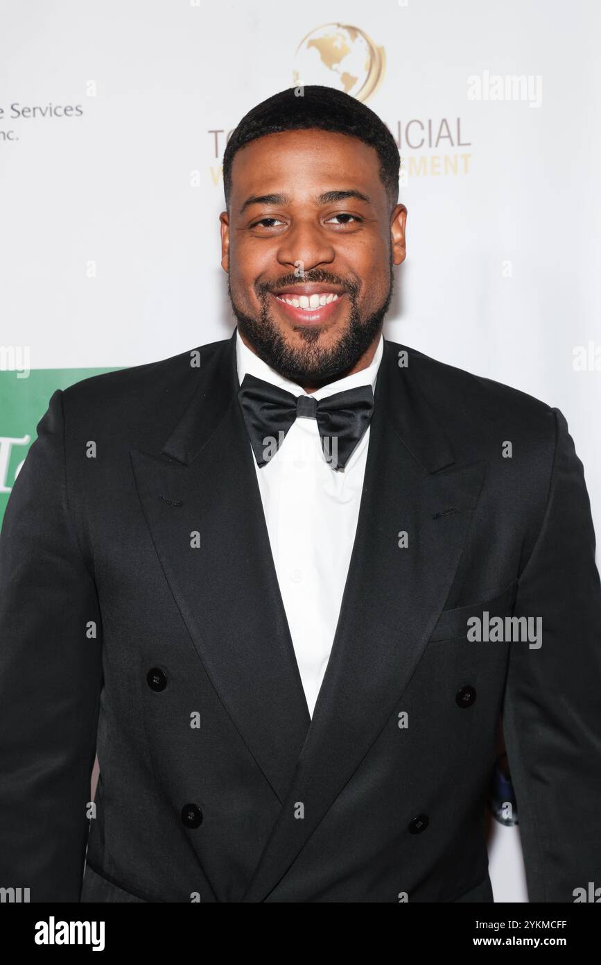 Toluca Lake, California, USA. 17th November, 2024. Actor Stephen Green attending 'The Christmas ...