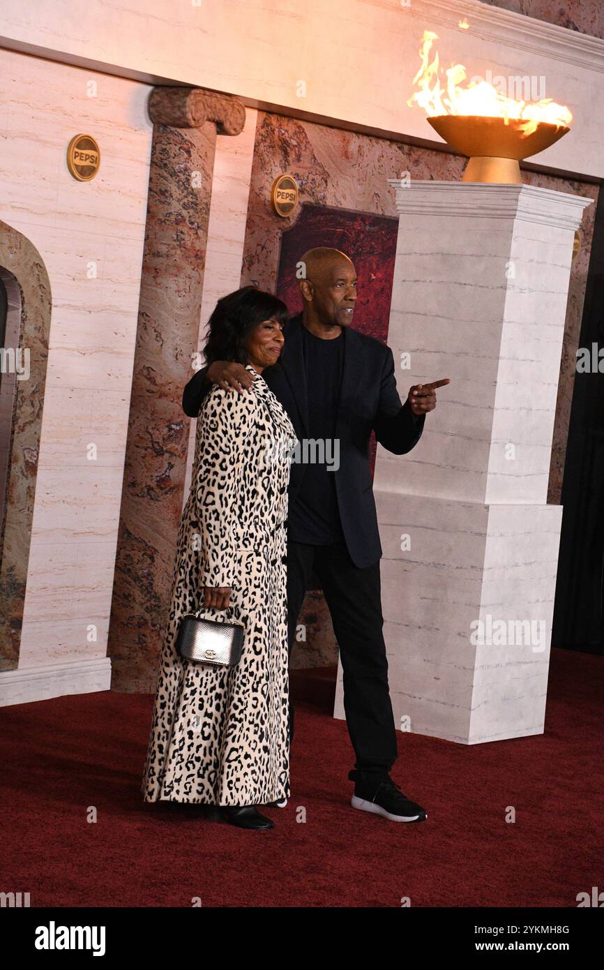 Los Angeles, California, USA 18th November 2024 Pauletta Washington and ...