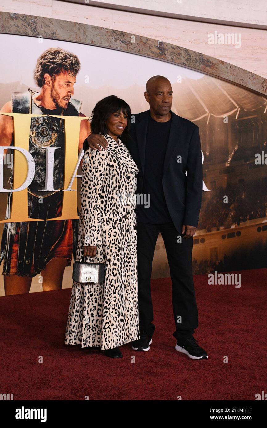 Los Angeles, California, USA 18th November 2024 Pauletta Washington and ...