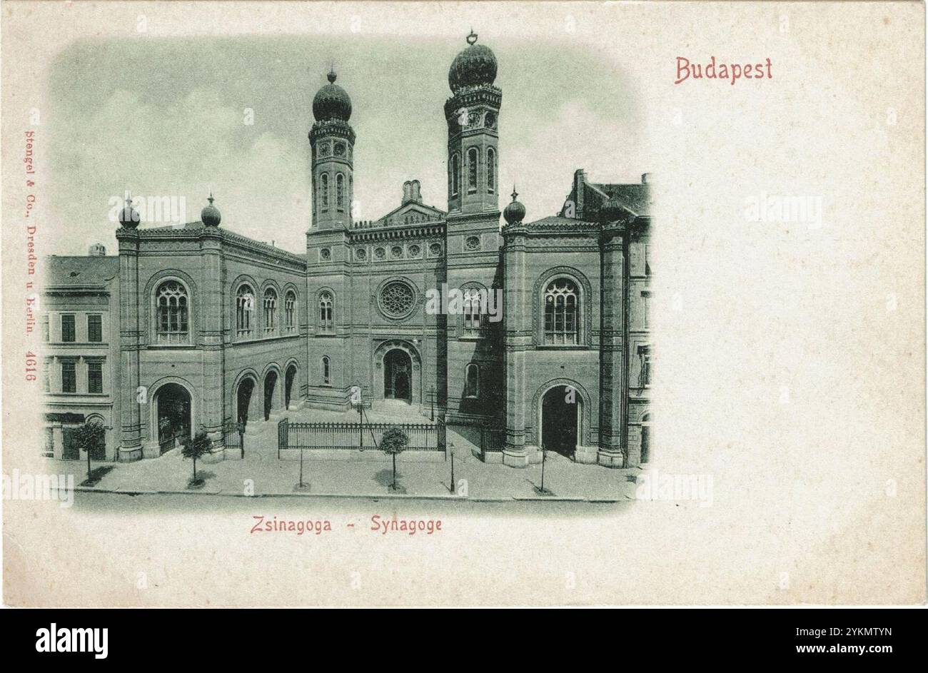 Budapest. Zsinagoga - Synagoge Stock Photo - Alamy