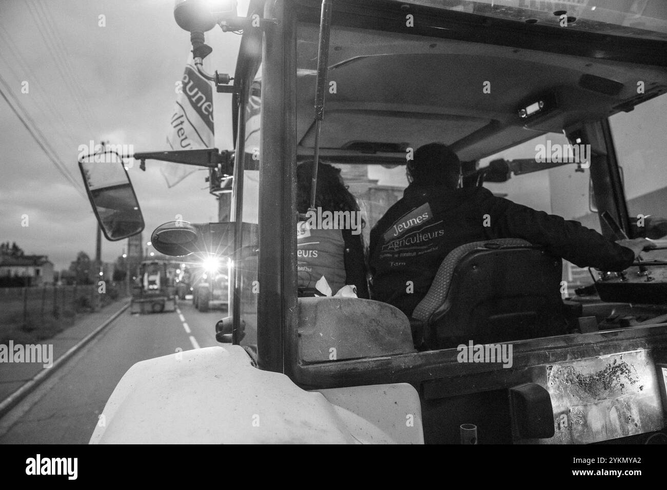 News protest farmers Black and White Stock Photos & Images - Alamy