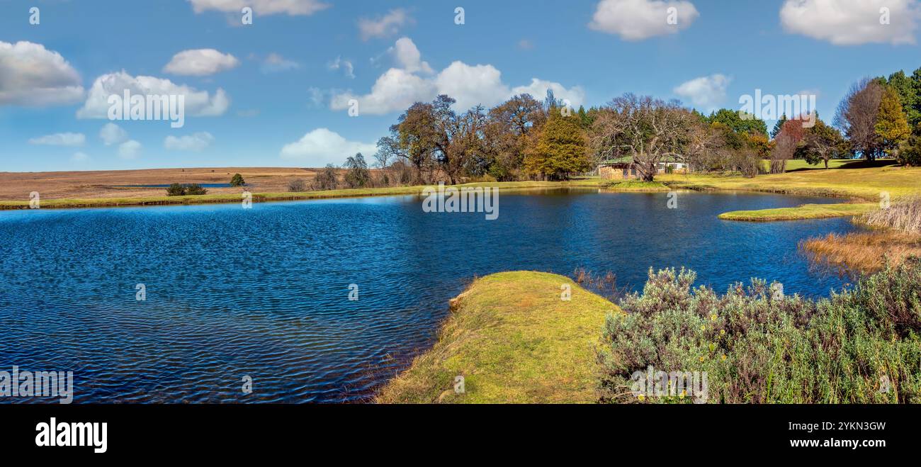 lake dam, vista landscape, south africa, house by the waterfront Stock ...