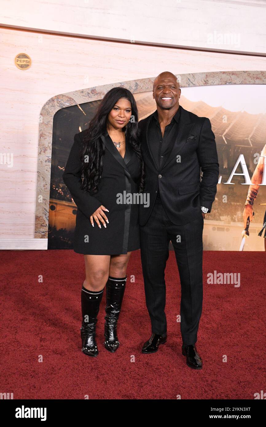 Los Angeles, California, USA 18th November 2024 Tera Crews and father ...