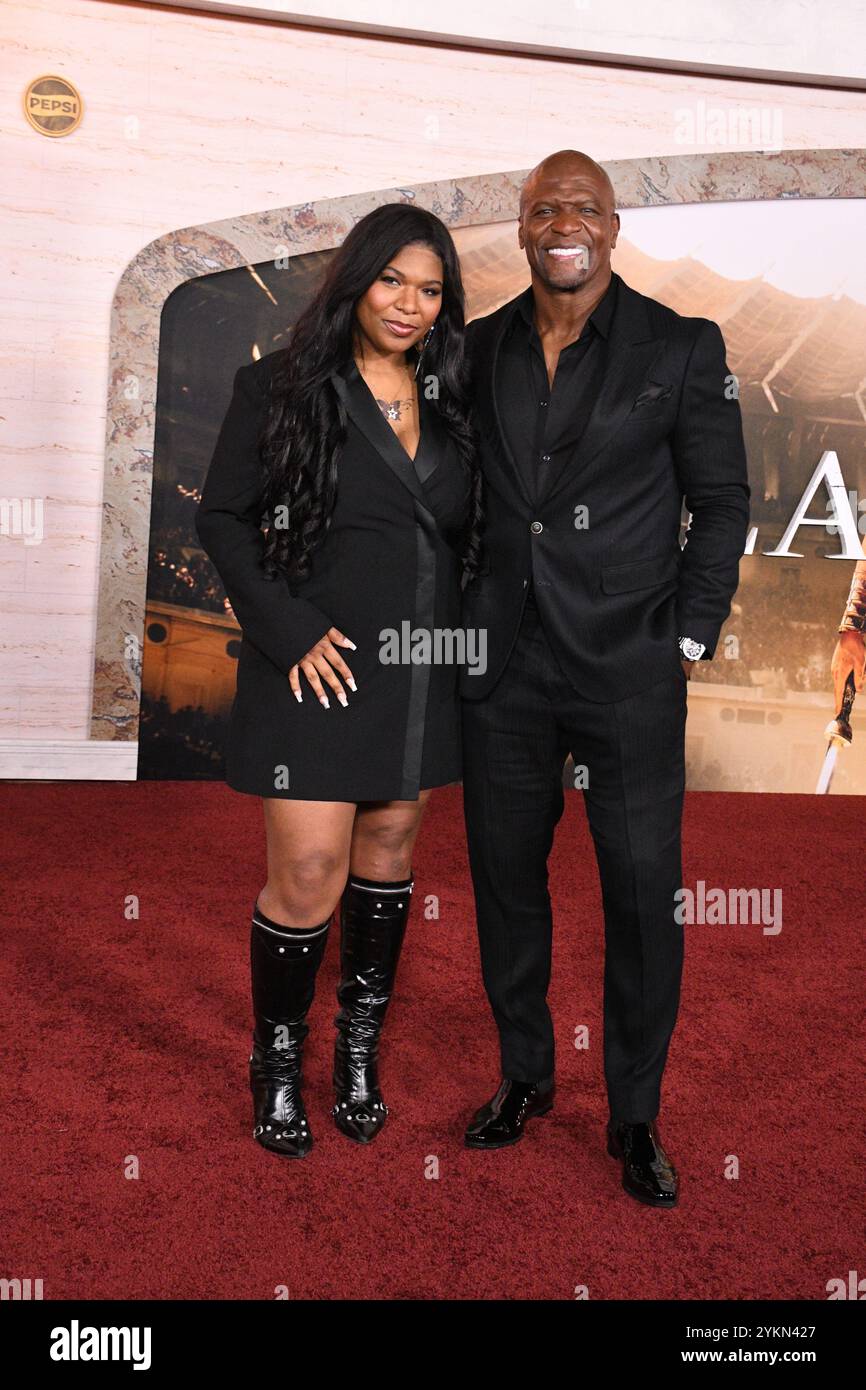 Los Angeles, California, USA 18th November 2024 Tera Crews and father ...