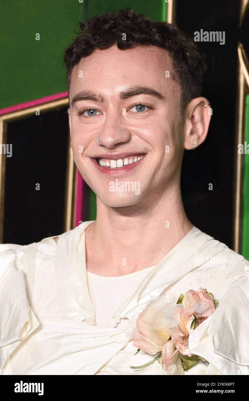 Olly Alexander bei der Europapremiere des Kinofilms Wicked: Part I ...