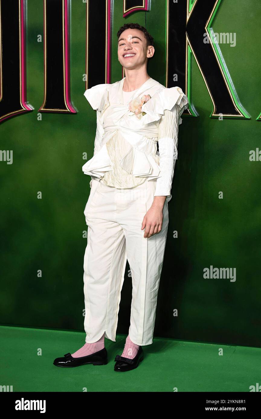 Olly Alexander bei der Europapremiere des Kinofilms Wicked: Part I ...