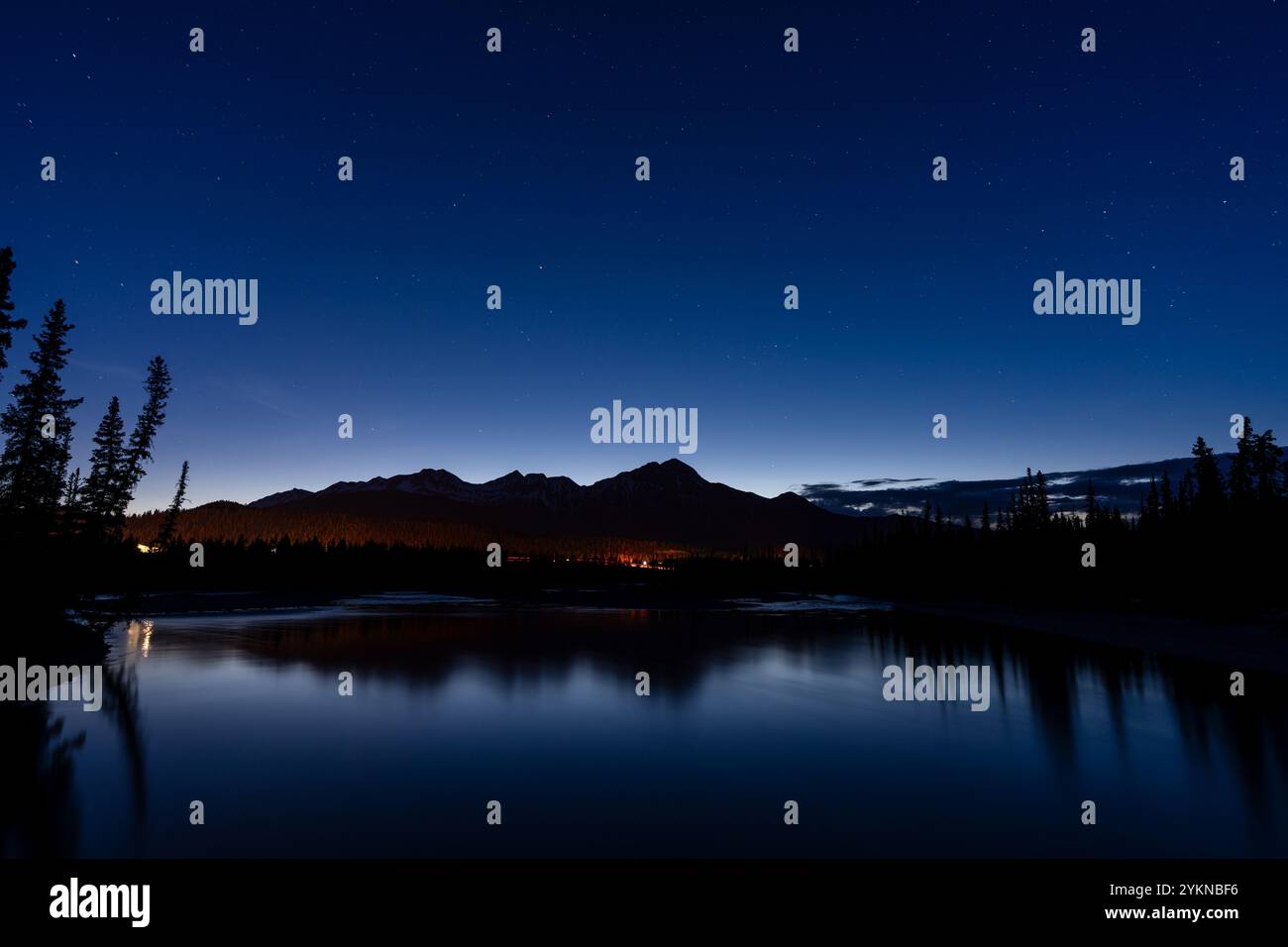Rocky mountain river night hi-res stock photography and images - Alamy