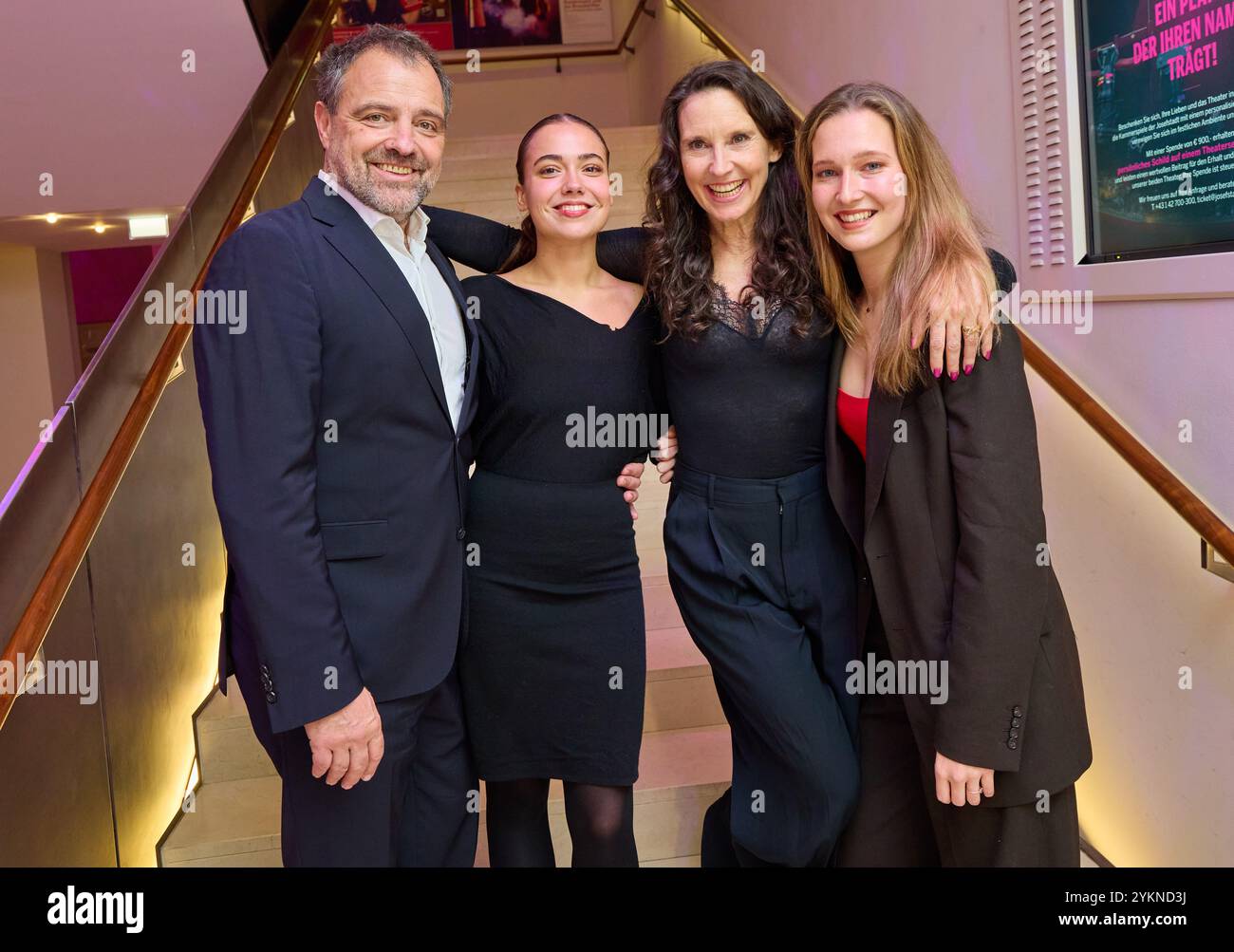 Vienna, Austria. 16th Nov, 2024. Premiere of " Miss Scrooge - A ...