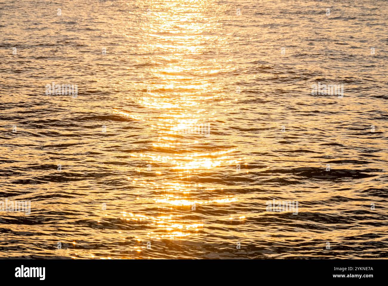 Slow motion sea wave sunset hi-res stock photography and images - Alamy