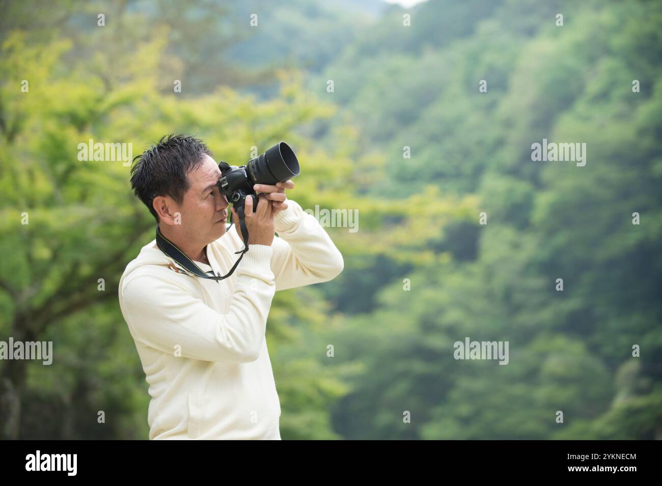 Middle aged men taking hi-res stock photography and images - Alamy