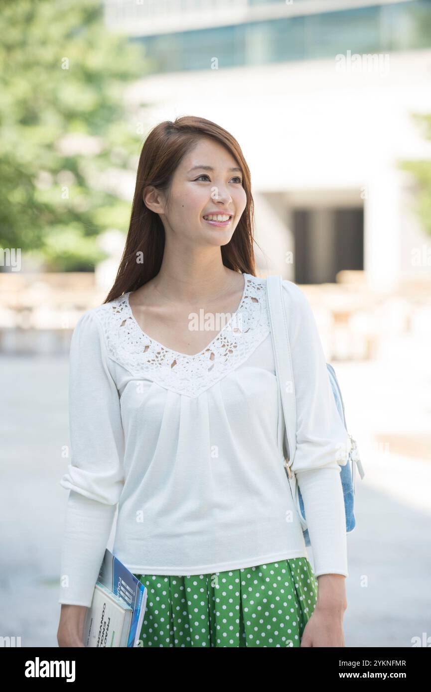Female college student on hi-res stock photography and images - Alamy