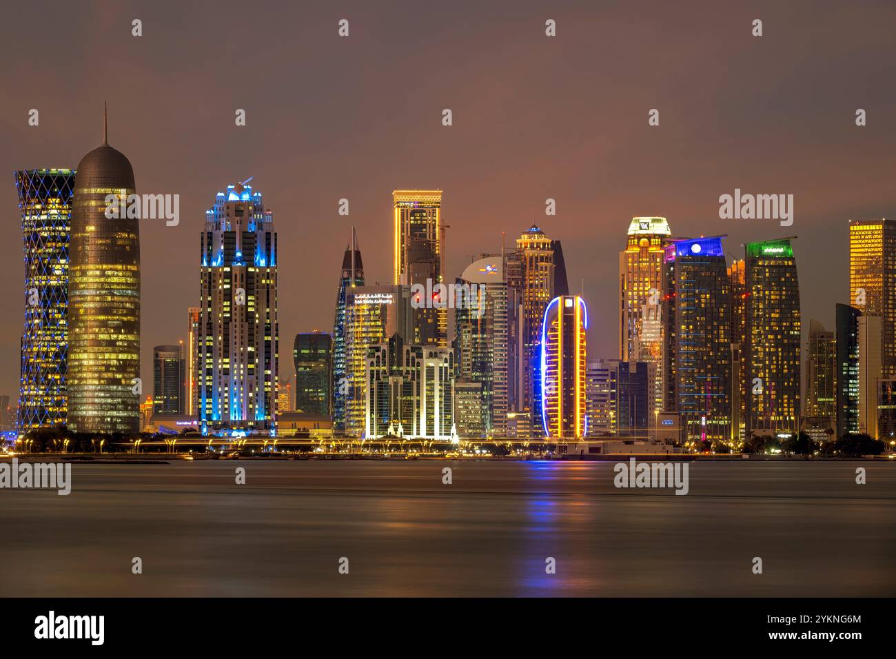 Doha skyline view hi-res stock photography and images - Alamy