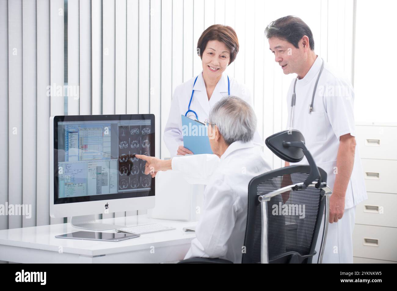 Senior nurse director hi-res stock photography and images - Alamy