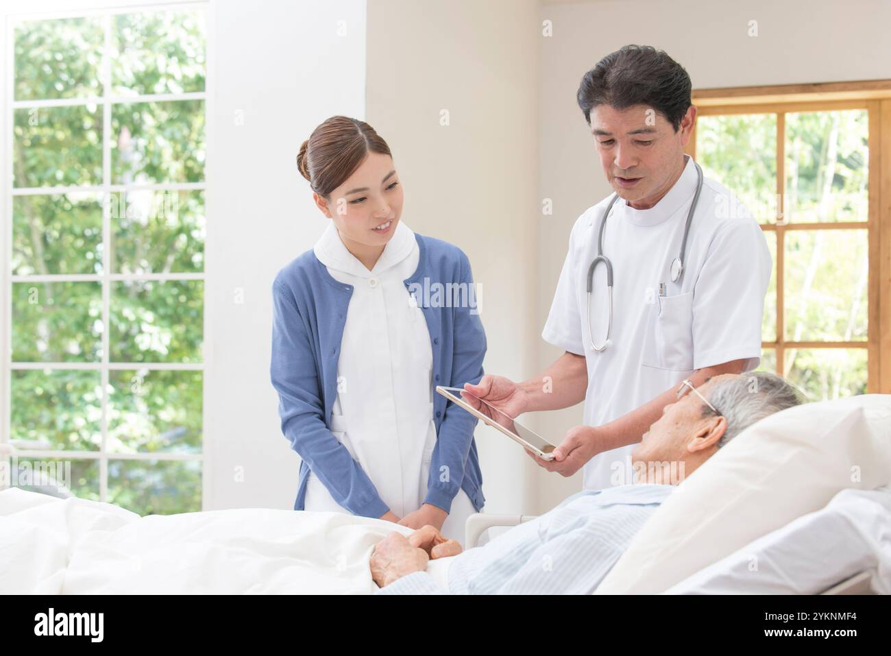 People who care hi-res stock photography and images - Alamy