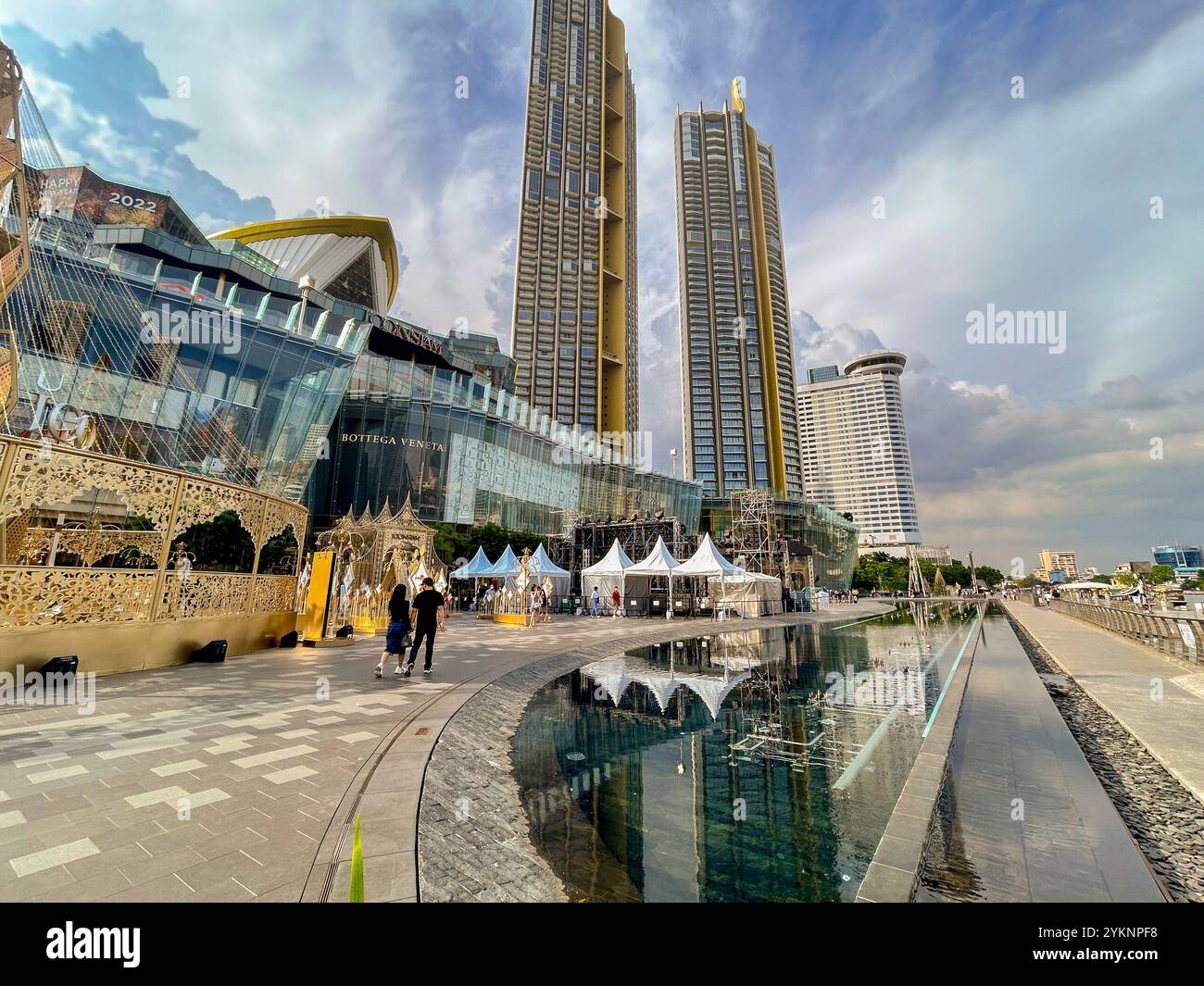 Iconsiam center hi-res stock photography and images - Alamy
