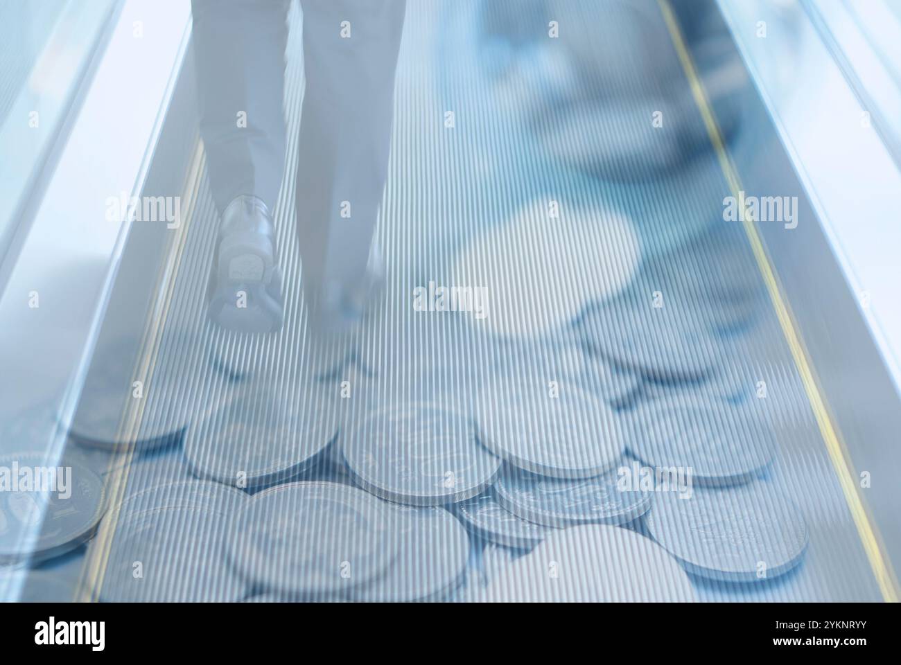 Feet escalator hi-res stock photography and images - Alamy