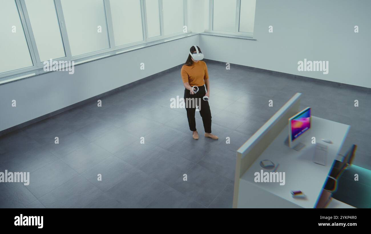 Augmented workspace hi-res stock photography and images - Alamy