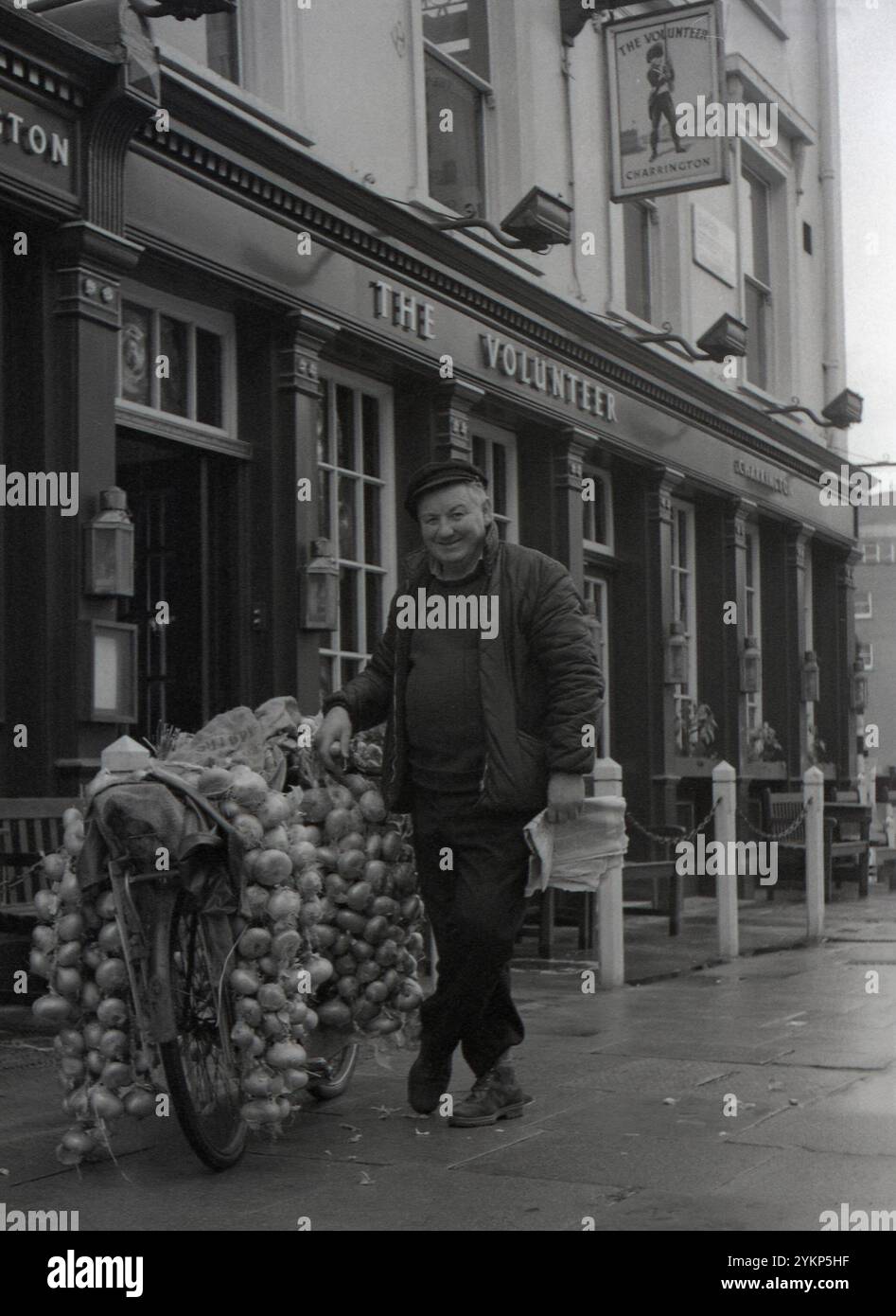 The French Onion Seller, in London, 1970 Stock Photo - Alamy
