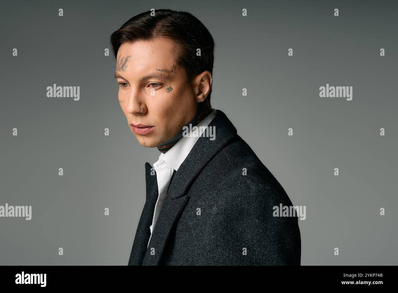 Posture exudes elegance hi-res stock photography and images - Alamy