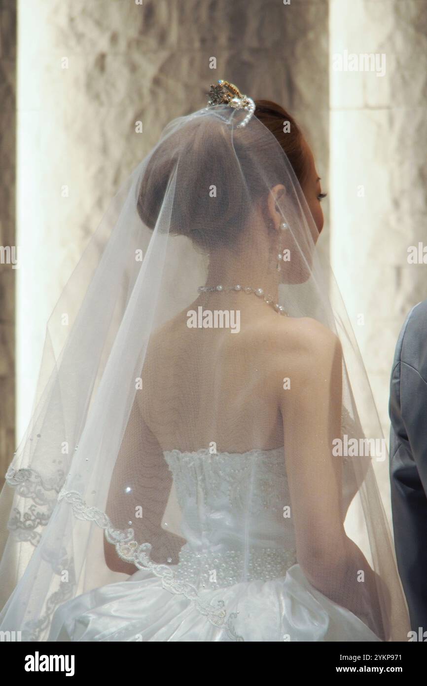 Marriage wedding back view hi-res stock photography and images - Alamy