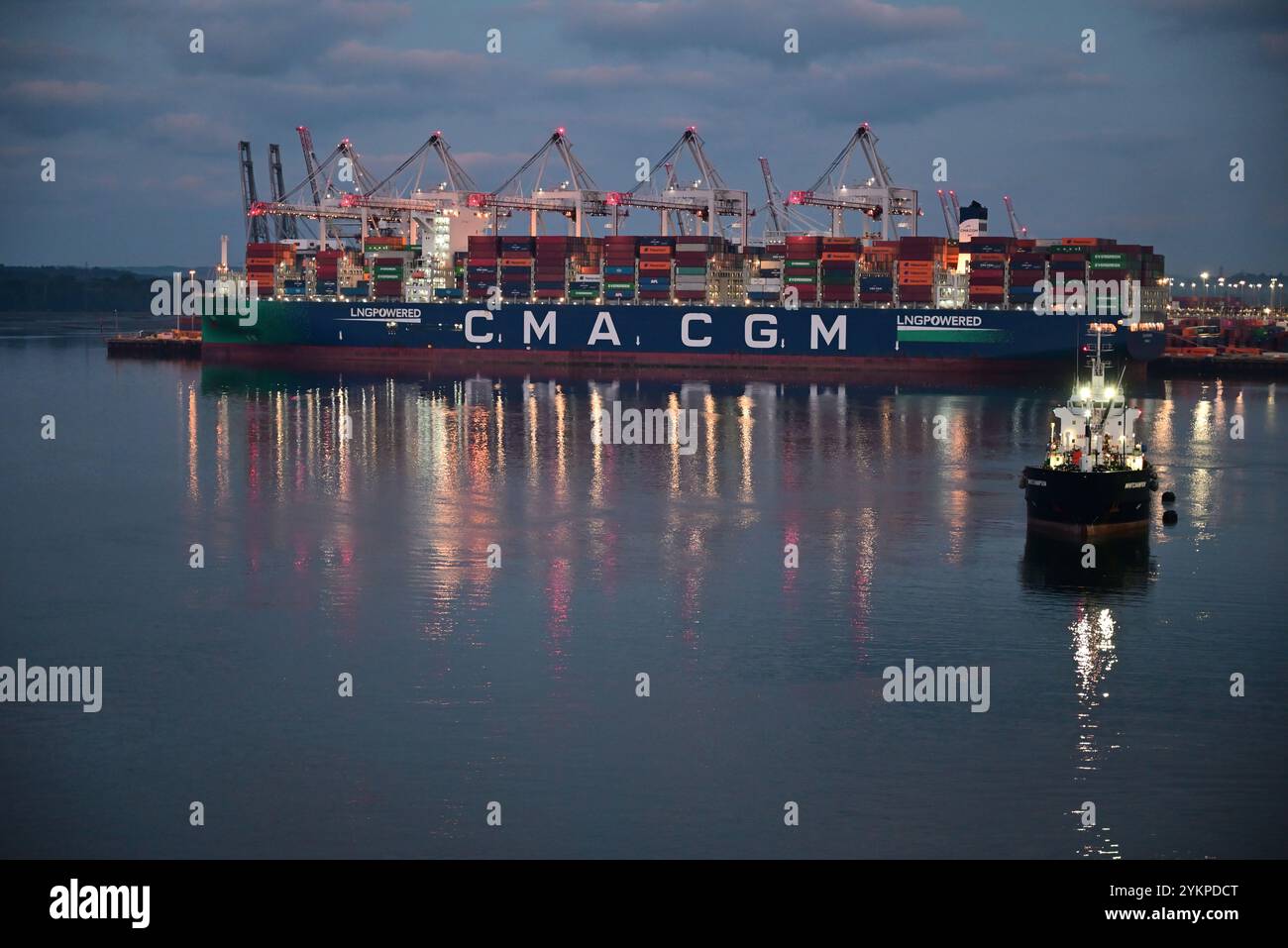 Dawn at Southampton container terminal with CGA CGM container ship ...