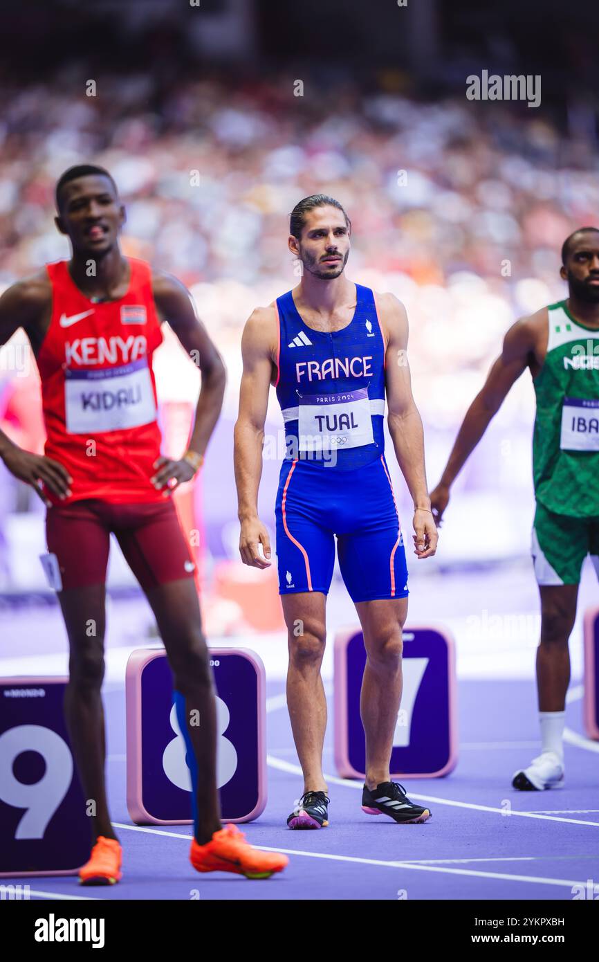 Gabriel Tual participating in the 800 meters at the Paris 2024 Olympic ...