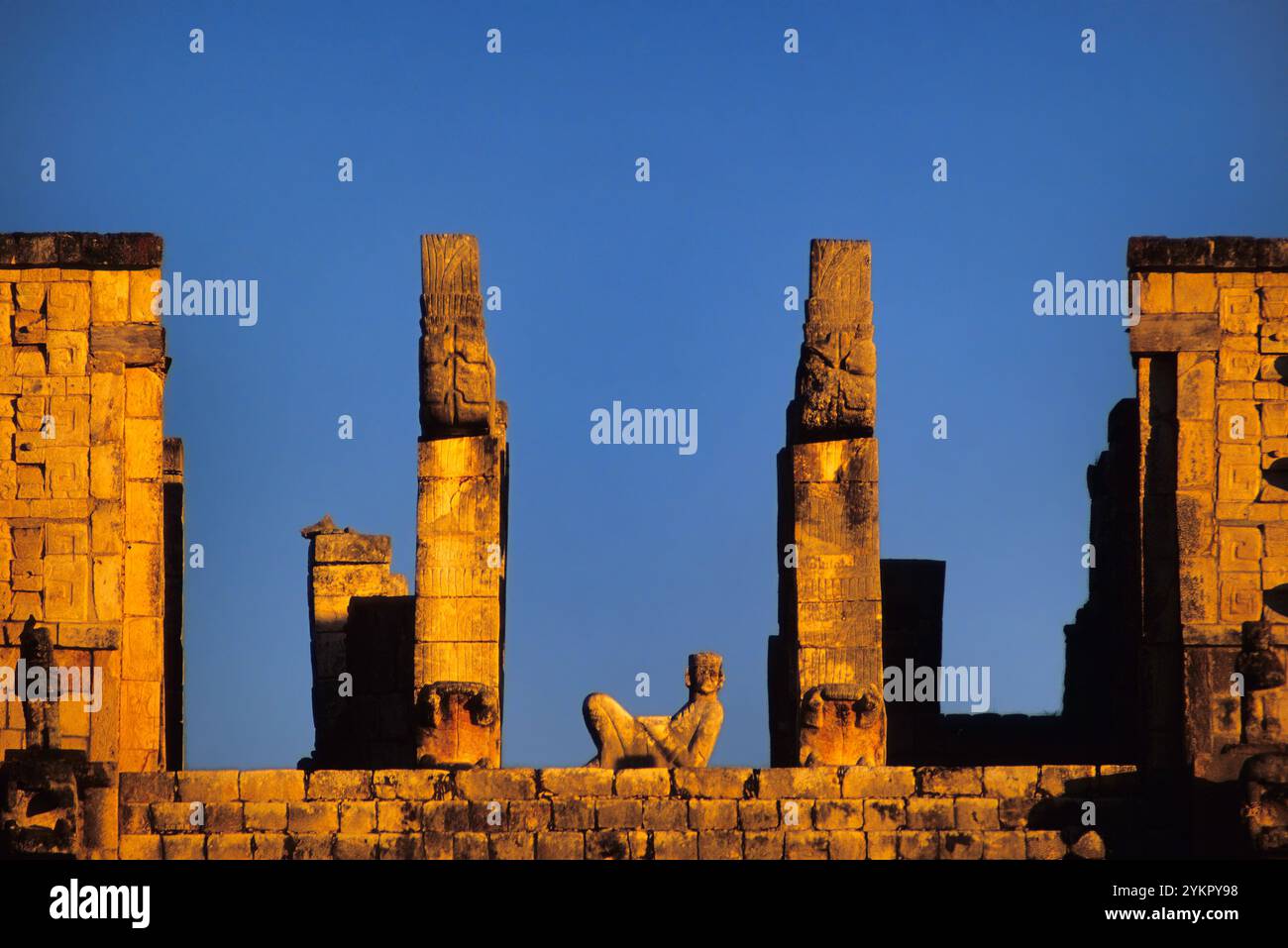 Chac statue at Templo de Chac-Mool (Templo de los Guerreros), sunset ...
