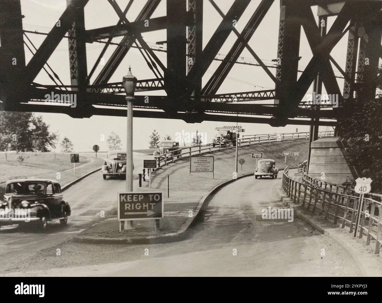 Vintage photo of double decker bridge hi-res stock photography and ...