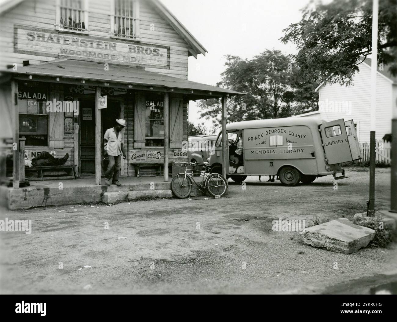 1950s libraries hi-res stock photography and images - Alamy