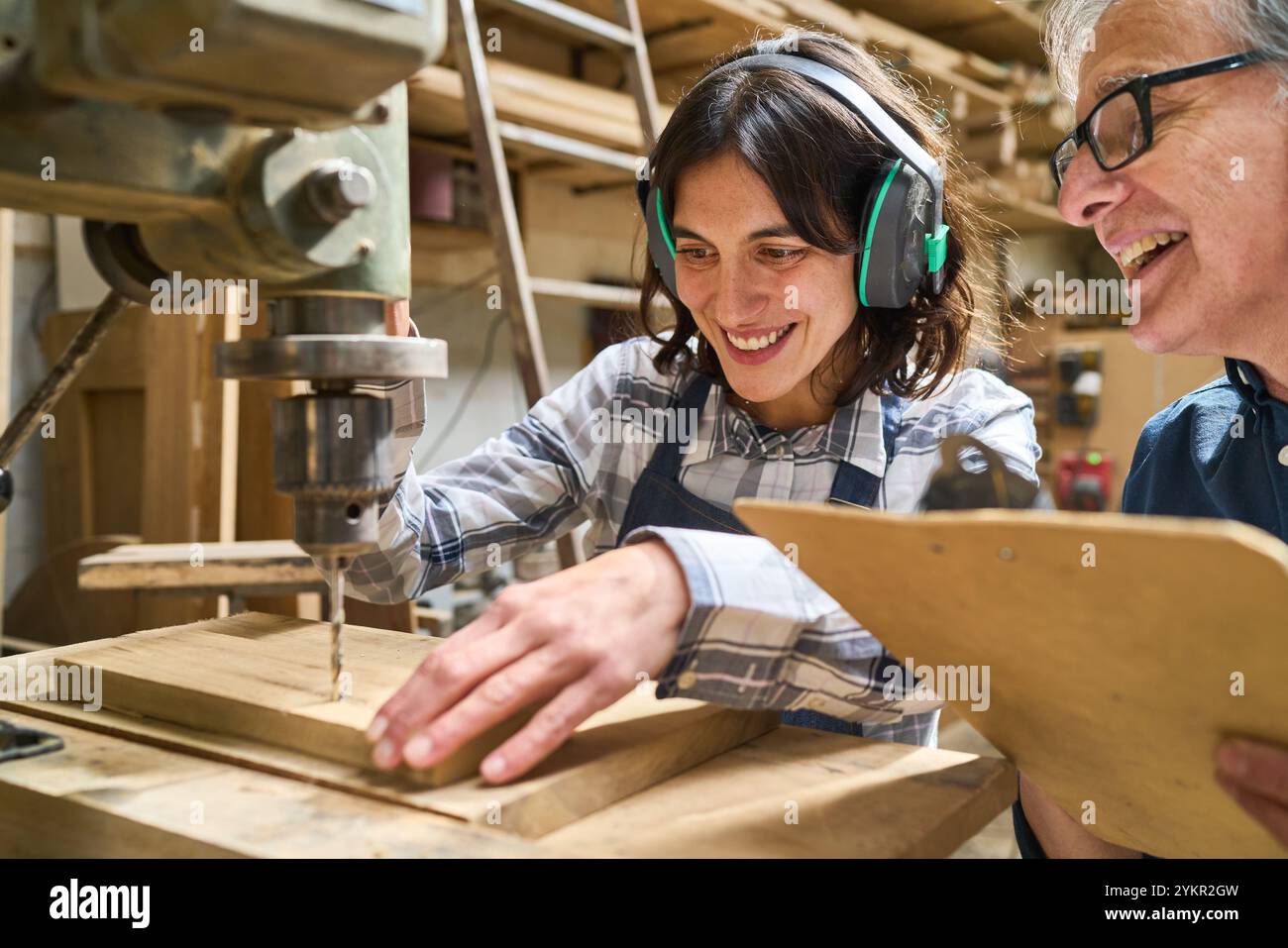 Handson training hi-res stock photography and images - Alamy